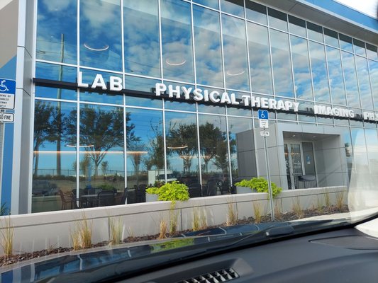 ADVENTHEALTH CLERMONT HEALTH PARK - Updated December 2025 - 1919 E Hwy ...