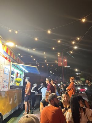 DITTYDOG - Updated August 2025 - 133 Photos & 115 Reviews - 519 E 7th ...