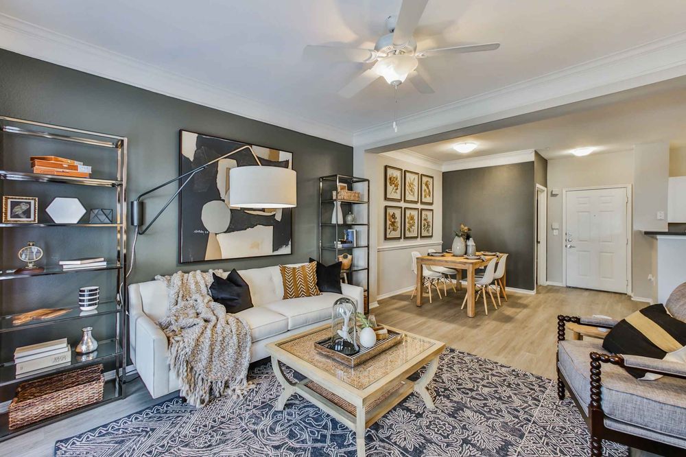 METRO MIDTOWN - Updated March 2026 - 50 Photos - 2350 Bagby St, Houston ...