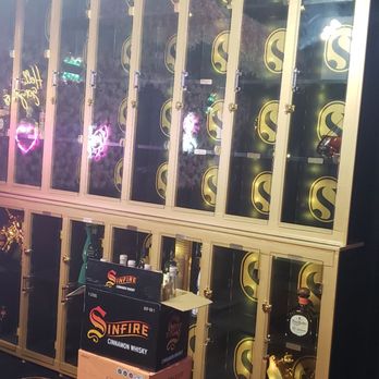 SHADOW LOUNGE & RESTAURANT - Updated January 2025 - 53 Photos & 21 ...