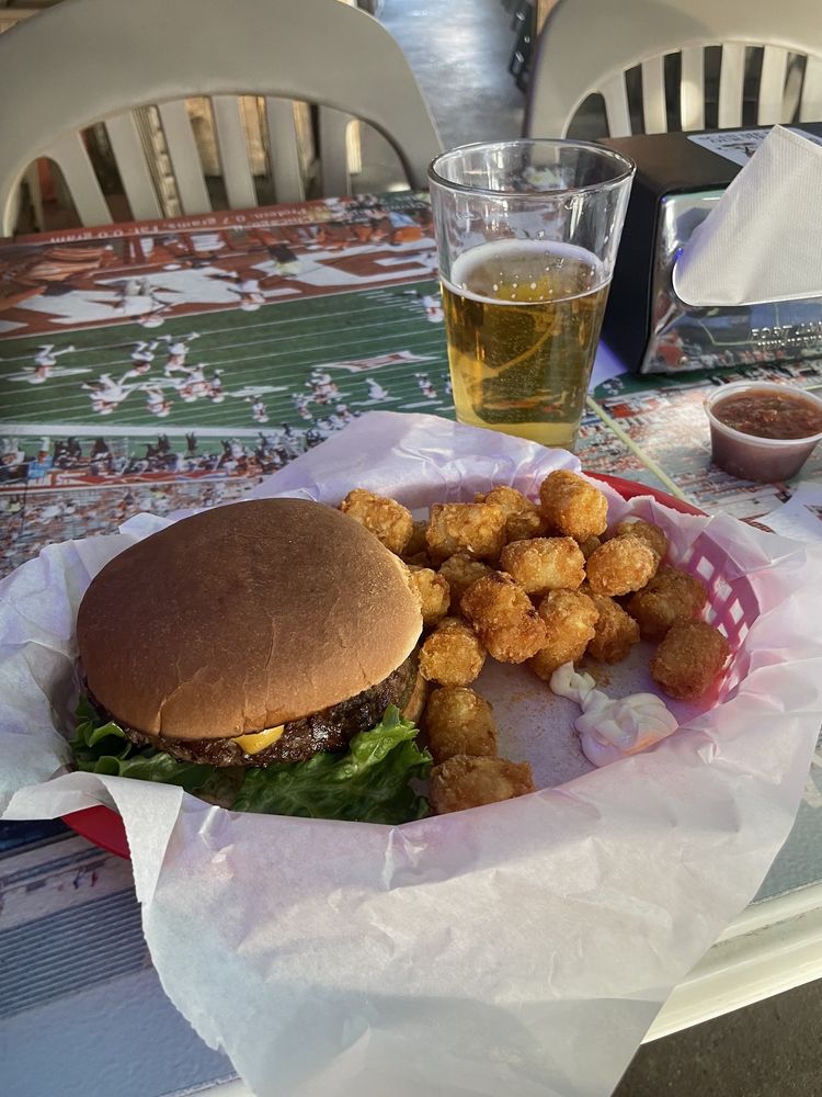 POSSE EAST - Updated August 2024 - 46 Photos & 141 Reviews - 2900 Duval ...