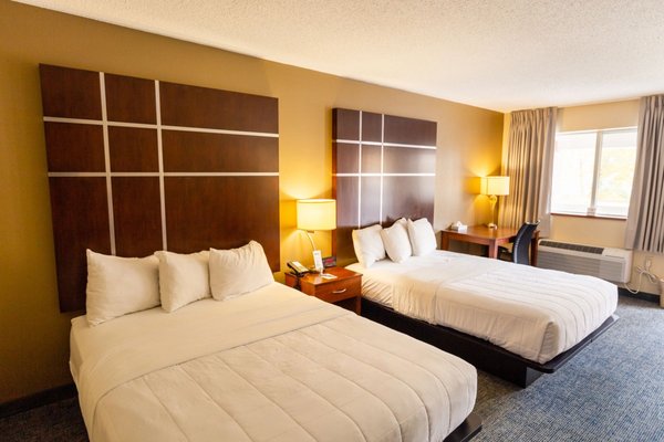 CHEROKEE GRAND HOTEL - Updated January 2026 - 37 Photos & 39 Reviews ...