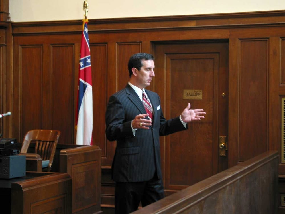 LAW OFFICES OF JOHN R. REEVES - Updated November 2025 - 10 Photos - 355 ...