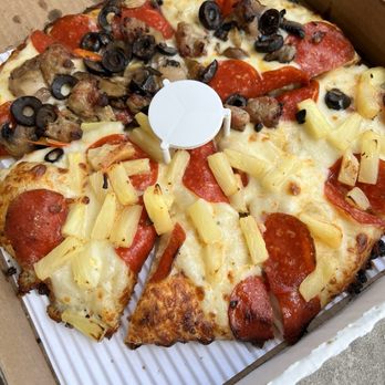 TOPPERS PIZZA PLACE - Updated July 2025 - 733 Photos & 955 Reviews ...