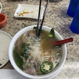 PHO 71 - Updated December 2025 - 104 Photos & 147 Reviews - 1001 N Elm ...