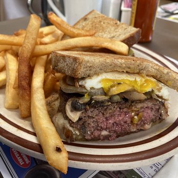 BLT CAFE ST JAMES - Updated March 2025 - 135 Photos & 86 Reviews - 521 ...