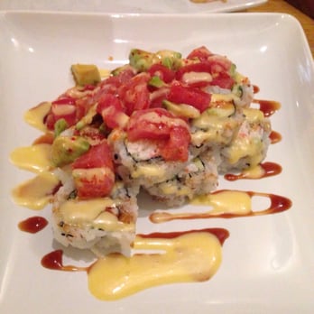 FLYING ROLL - Updated December 2025 - 607 Photos & 371 Reviews - 3312 ...