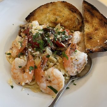 FILBERTS FARMHOUSE KITCHEN - 547 Photos & 443 Reviews - 21317 OR-99E ...