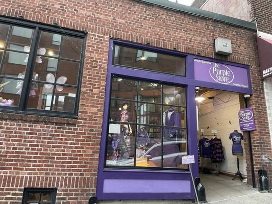 THE PURPLE STORE - Updated December 2025 - 108 Photos & 68 Reviews - 92 ...