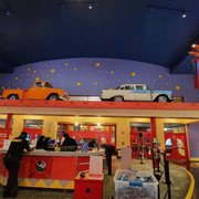 AMC HIGHWOODS 20 - 114 Photos & 154 Reviews - 18002 Highwoods Preserve ...