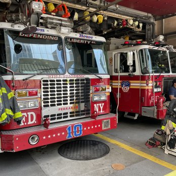 FDNY ENGINE 10 LADDER 10 - Updated December 2025 - 10 Photos - 124 ...