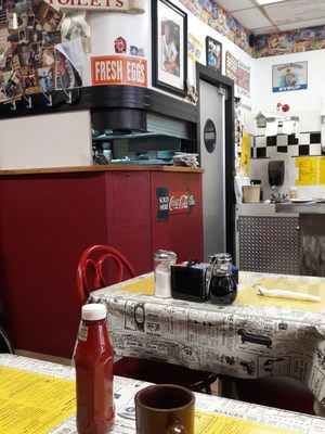 ROXY CAFE - 80 Photos & 127 Reviews - Breakfast & Brunch - 606 N West ...