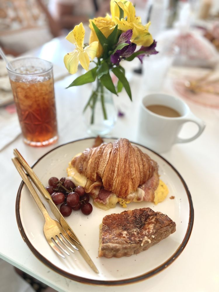 THE BEKERY - Updated December 2024 - 263 Photos & 190 Reviews - 2040 E ...