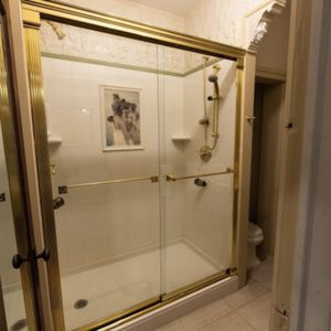 SPRING VALLEY INN - Updated November 2024 - 27 Photos & 23 Reviews ...