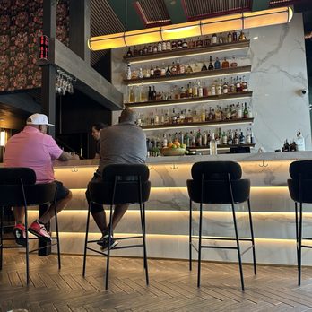 PROPER ORLANDO - Updated January 2025 - 174 Photos & 65 Reviews - 112 S ...