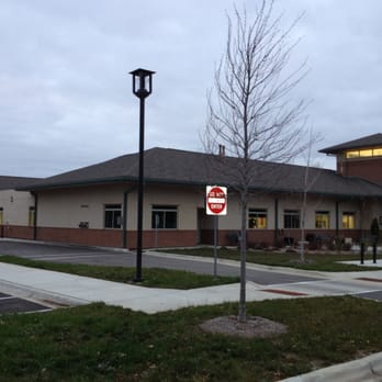 MUKWONAGO COMMUNITY LIBRARY - Updated October 2025 - 511 Division St ...