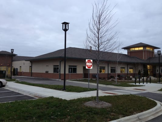 MUKWONAGO COMMUNITY LIBRARY - Updated December 2024 - 511 Division St ...