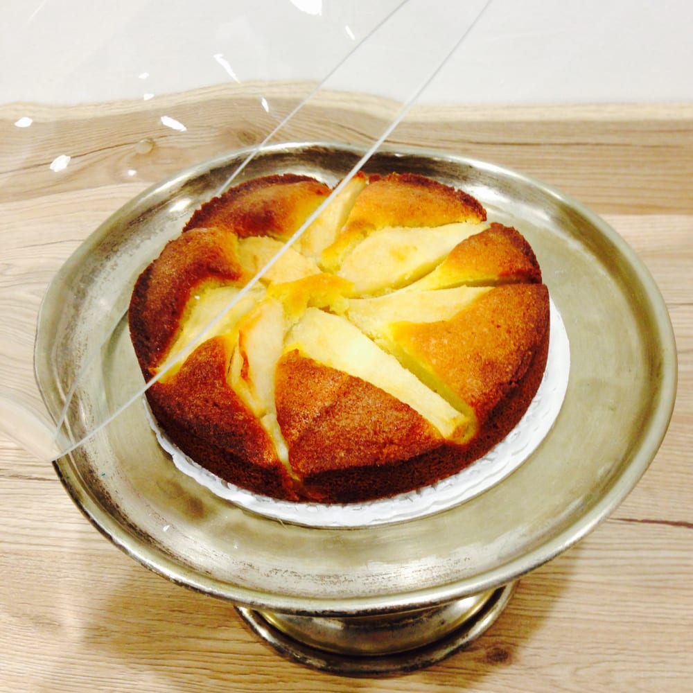 TOFFEE TORTERIA - Via Giulia di Barolo 25, Torino, Italy - Desserts ...