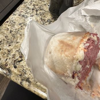 CENTRAL PARK DELI - TROY - Updated January 2025 - 87 Photos & 26 ...