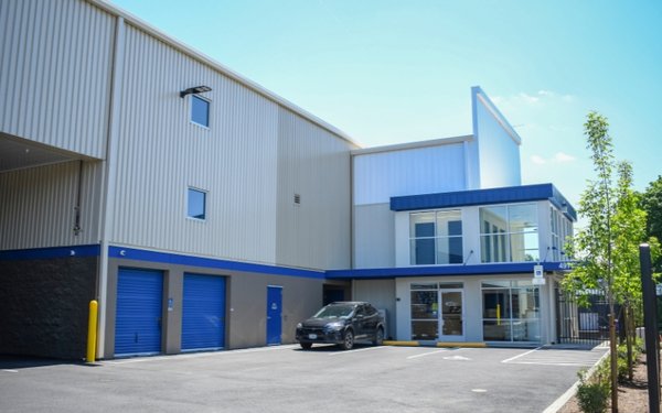 WEST COAST SELF STORAGE - 17TH & MCLOUGHLIN - Updated June 2026 - 32 ...