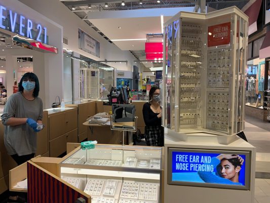 BANTER BY PIERCING PAGODA - Updated January 2026 - 8111 Concord Mills Blvd, Concord, North ...