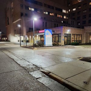 ROGERS BEHAVIORAL HEALTH - 20 Reviews - 11101 W Lincoln Ave, West Allis ...