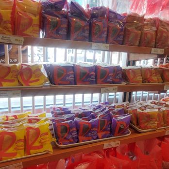 RED RIBBON BAKESHOP - Updated December 2025 - 627 Photos & 344 Reviews ...