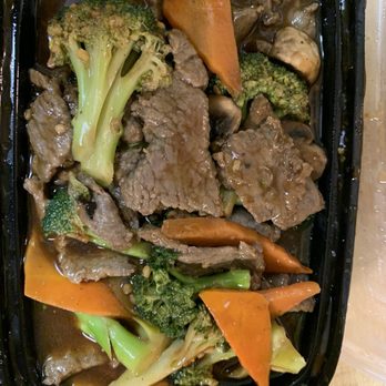 EAST WALL CHINESE CUISINE - Updated October 2025 - 355 Photos & 141 ...