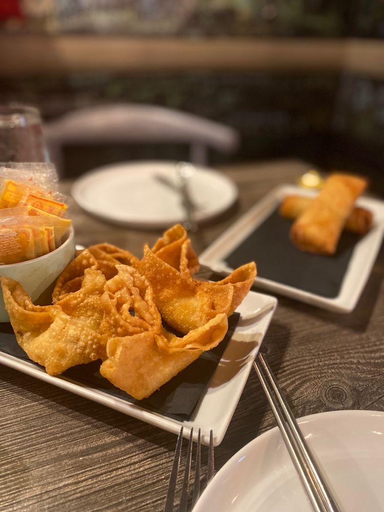 MCCB CHICAGO 时尚食谱 - 1310 Photos & 691 Reviews - 2138 South Archer Ave ...