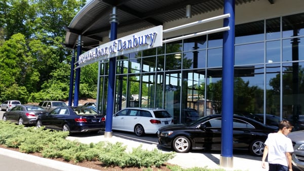 MERCEDES BENZ OF DANBURY - Updated December 2025 - 22 Photos & 33 ...