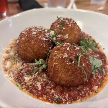 ADAMO’S - Updated August 2024 - 936 Photos & 749 Reviews - 2107 P St ...