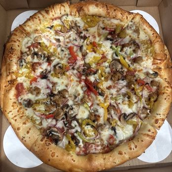 CRUST PIZZA CO. - HEDWIG VILLAGE - Updated January 2026 - 166 Photos ...