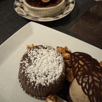 PRIMO - Updated June 2025 - 582 Photos & 460 Reviews - 2 Main St ...