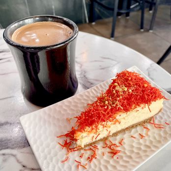 DELAH COFFEE - Updated May 2024 - 917 Photos & 455 Reviews - 370 4th St ...