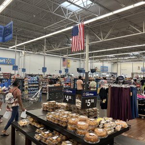 WALMART - 134 Photos & 84 Reviews - 2220 State Rte 27, Edison, New ...