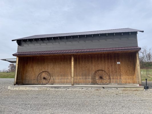 LITTLE RIDGE VINEYARDS - Updated July 2024 - 16 Photos - 607 Ridge Rd ...