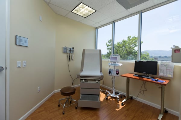 HELEN ROSTAMLOO, MD - Updated January 2026 - 13 Photos & 50 Real ...