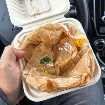 CURBSIDE ON THE RUN - Updated November 2024 - 133 Photos & 182 Reviews ...