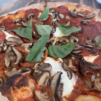 BLUE RIBBON ARTISAN PIZZERIA - Updated September 2024 - 572 Photos ...