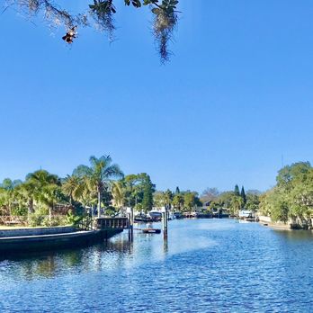 SIMS PARK - Updated December 2025 - 81 Photos & 52 Reviews - Bank St ...