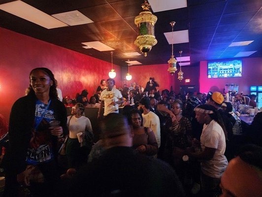 COMO LOUNGE - Updated July 2025 - 12 Photos - 28536 US-51, Como ...