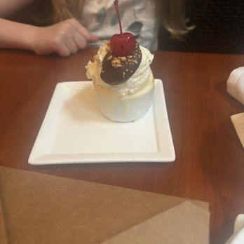 LIGHTFOOT RESTAURANT - Updated October 2025 - 415 Photos & 614 Reviews ...