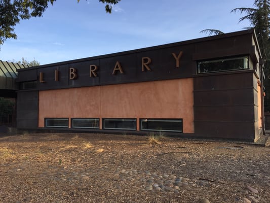 PETALUMA REGIONAL LIBRARY - Updated November 2025 - 10 Photos & 22 ...