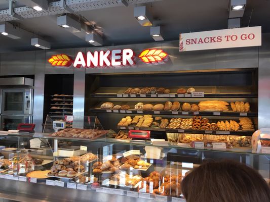 ANKER - Updated December 2024 - 11 Photos - Hietzinger Hauptstr. 4 ...