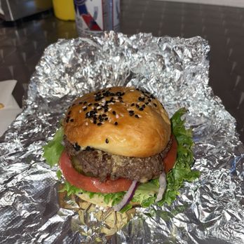 GIMME BURGER - Updated August 2025 - 54 Photos & 72 Reviews - 39 E Main ...