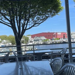 THE FLYING BRIDGE - Updated March 2025 - 280 Photos & 392 Reviews - 220 ...