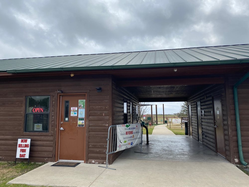 LAKE KYLE PARK - Updated September 2025 - 42 Photos - 700 Lehman Rd ...