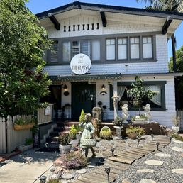 THE CLASSIC CAFE - Updated October 2025 - 935 Photos & 345 Reviews ...