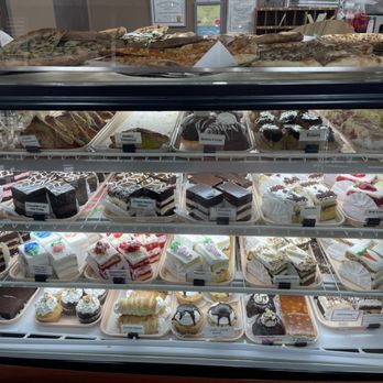RUSSO PASTRY SHOP - Updated December 2025 - 118 Photos & 107 Reviews ...