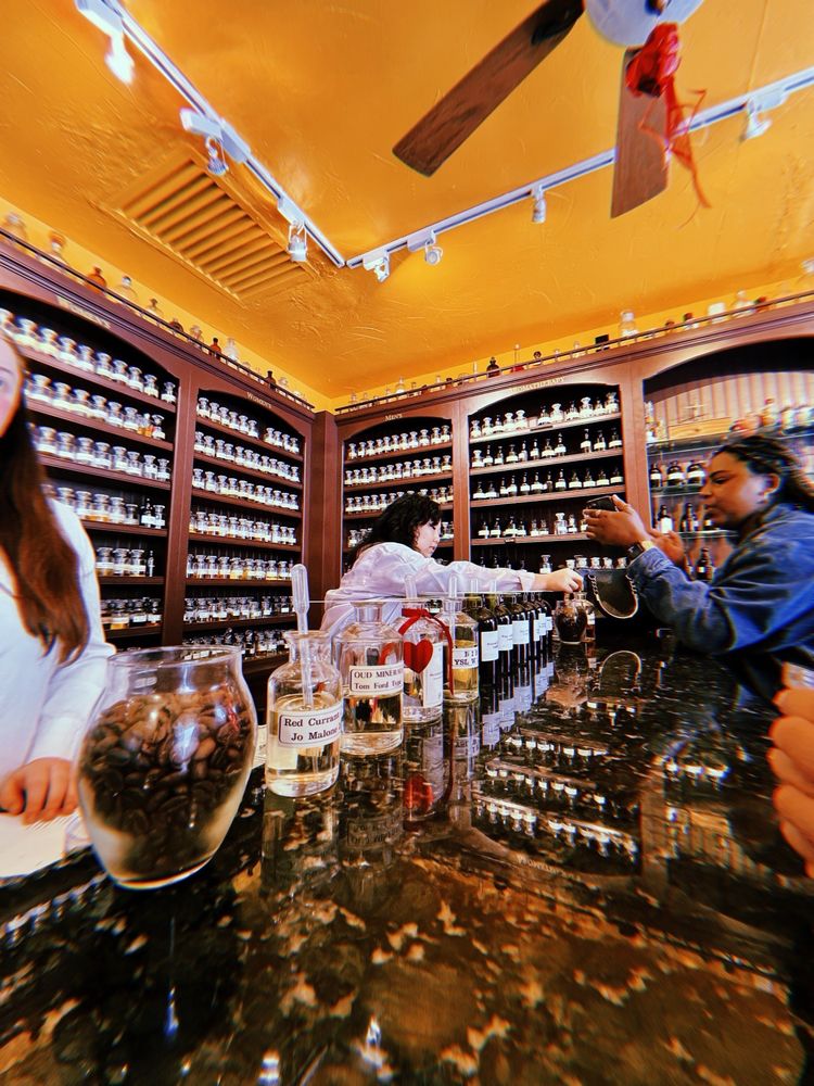 THE FRAGRANCE BOUTIQUE - Updated June 2025 - 66 Photos & 93 Reviews ...